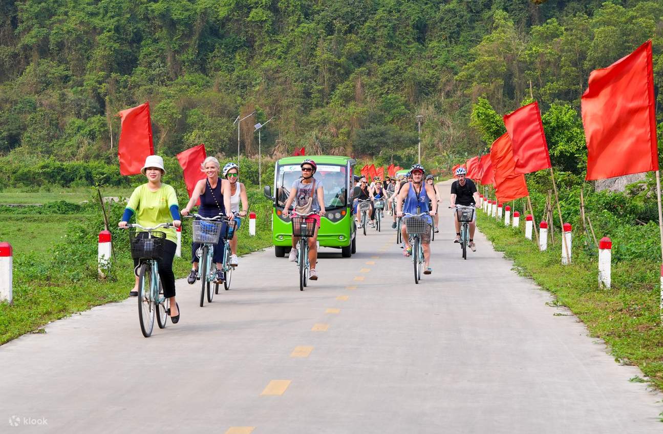 [Rute Baru] Tur Teluk Lan Ha & Cat Ba dengan Pelayaran Skyway Mewah Bintang 5 - Klook Indonesia
